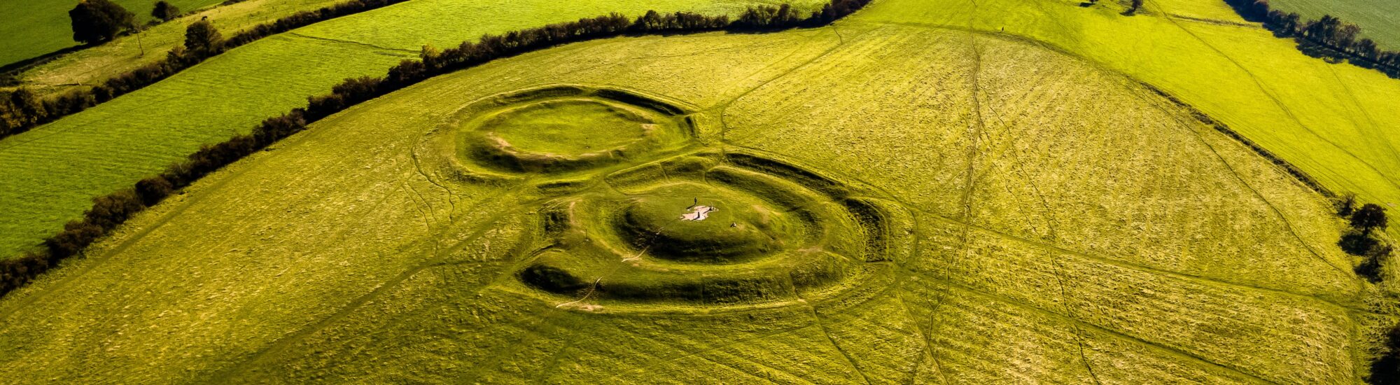 La colina de Tara - Sitio arqueológico • Guide-Irlande.com