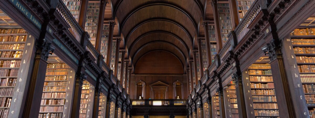 La Antigua Biblioteca del Trinity College de Dublín • Guide-Irlande.com